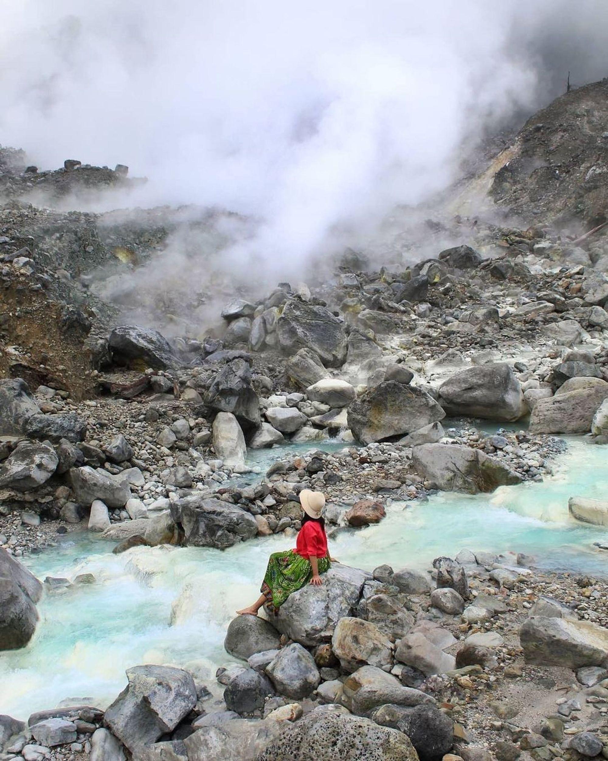 Ratu Crater in Bogor: Perfect Place for Your Next Vacation!