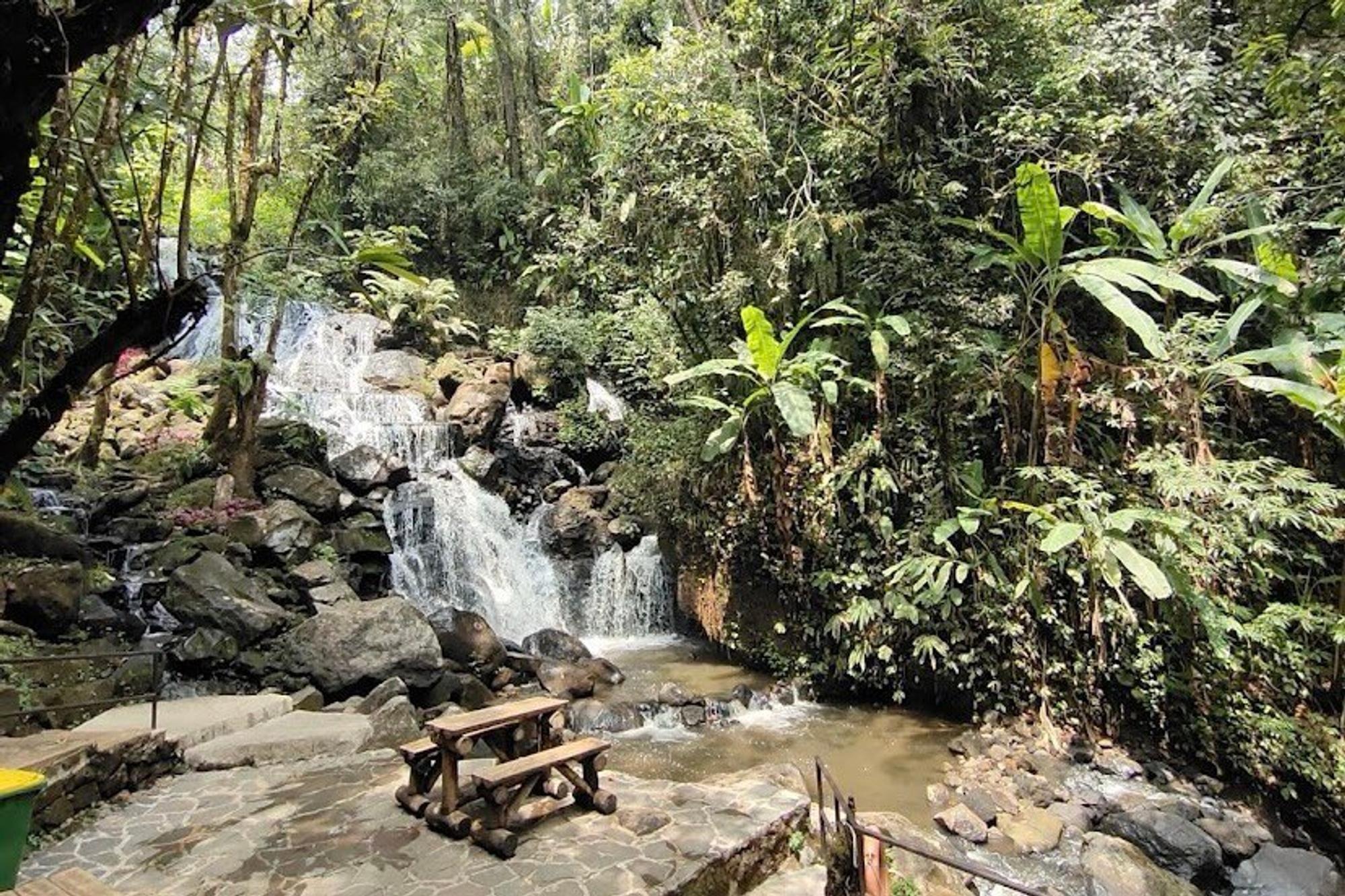 D'Valley Waterfall Bandung: Harga Tiket, Daya Tarik, dan Jam Buka