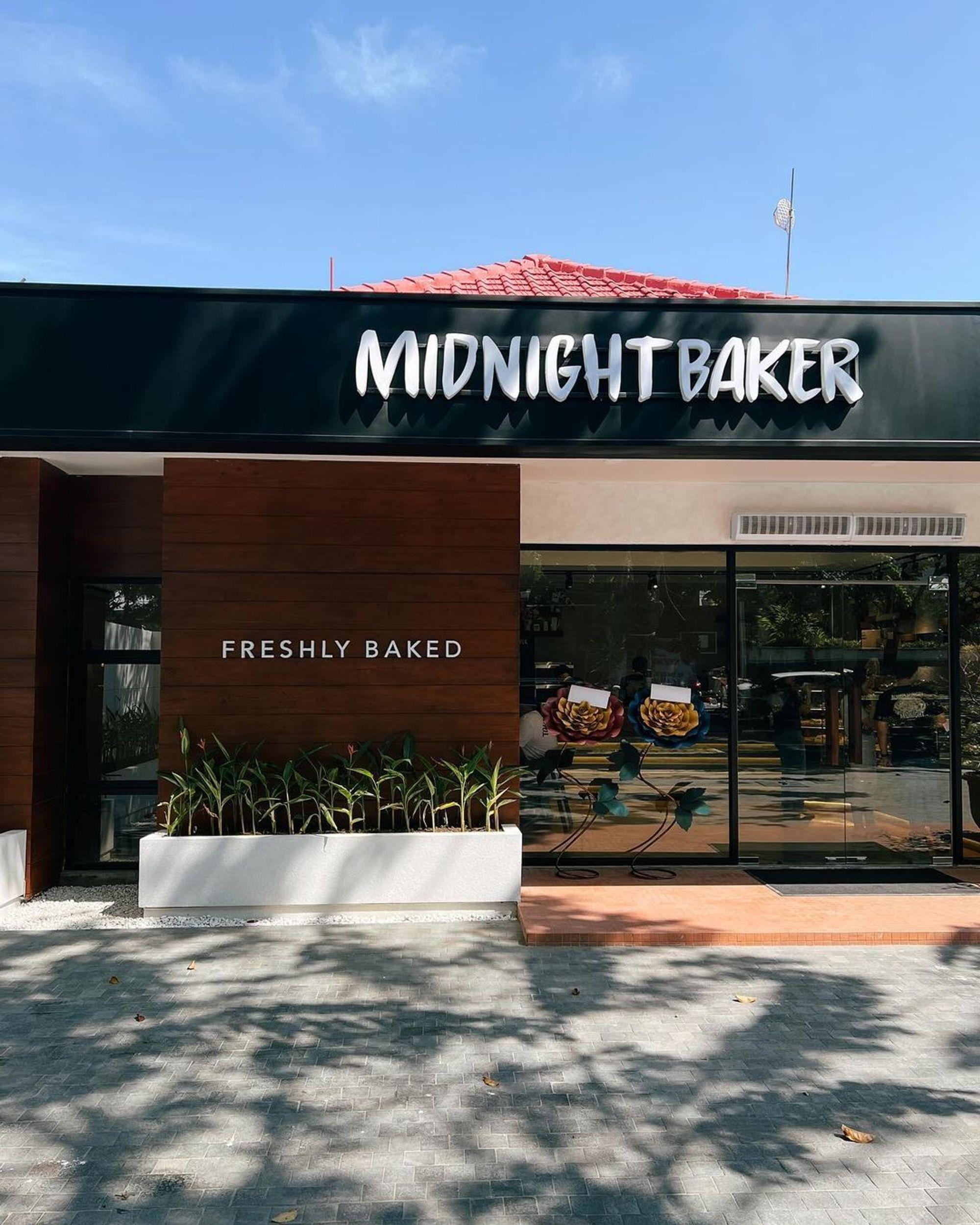 Midnight Baker Dharmahusada: Menu Prices, Location, and Opening Hours
