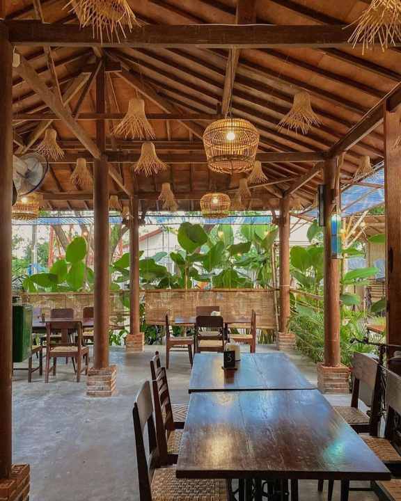 d-paseban-cafe-a-village-themed-cafe-in-surabaya-wisata-diary
