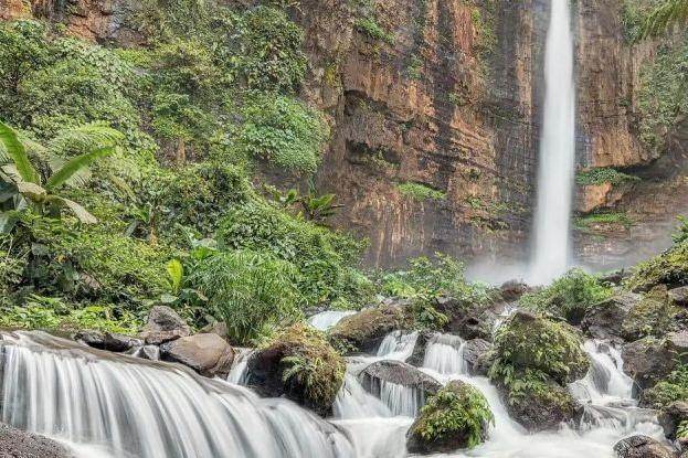 Kapas Biru Waterfall: Hidden Beauty on Mount Semeru