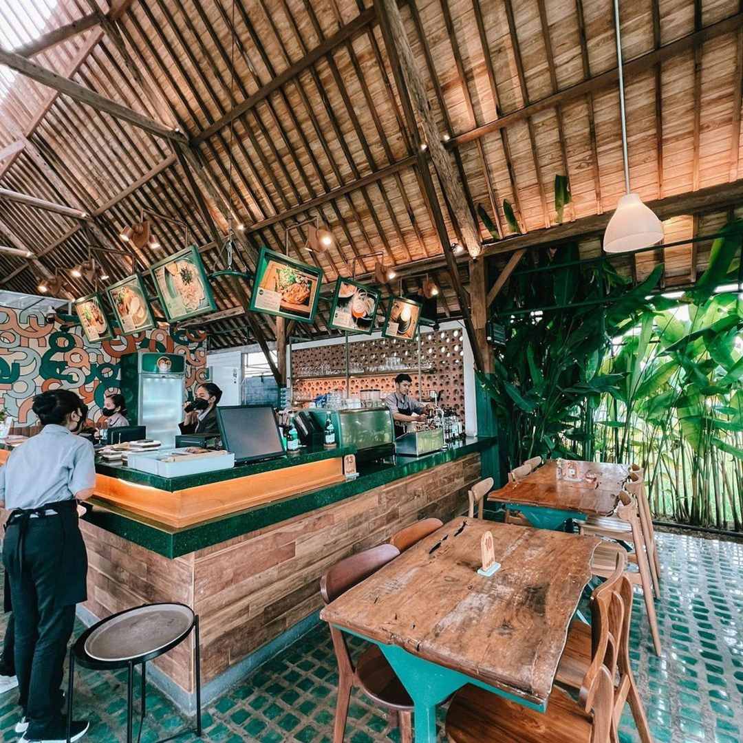 Ayom Restaurant: New Instagramable Restaurant in Yogyakarta!
