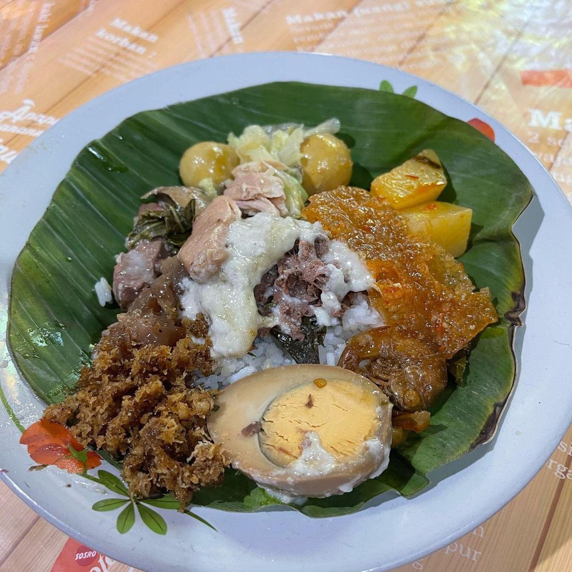 Gudeg Abimanyu Bu Lasmi di Semarang, Wajib Coba