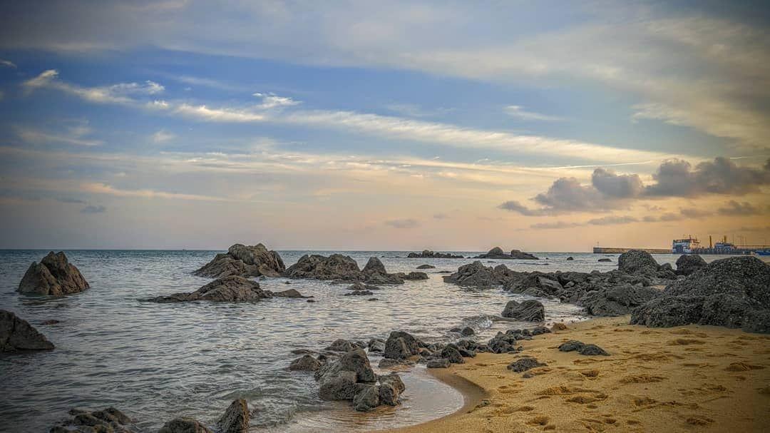Batu Rakit Beach: Ticket Price, Attractions, Opening Hours