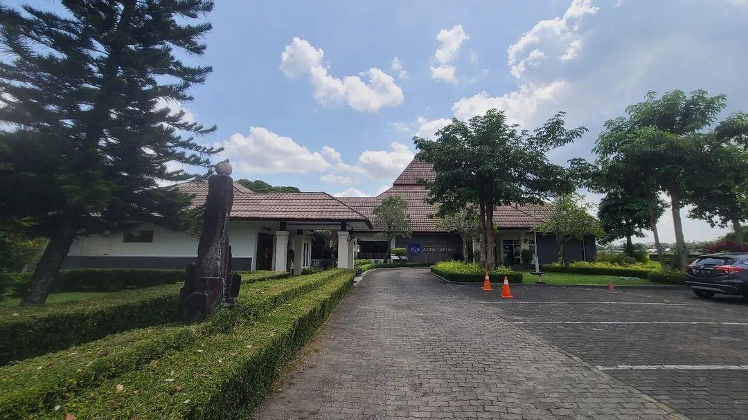 Adisucipto Golf Course in Yogyakarta: Membership, Location, Opening Hour