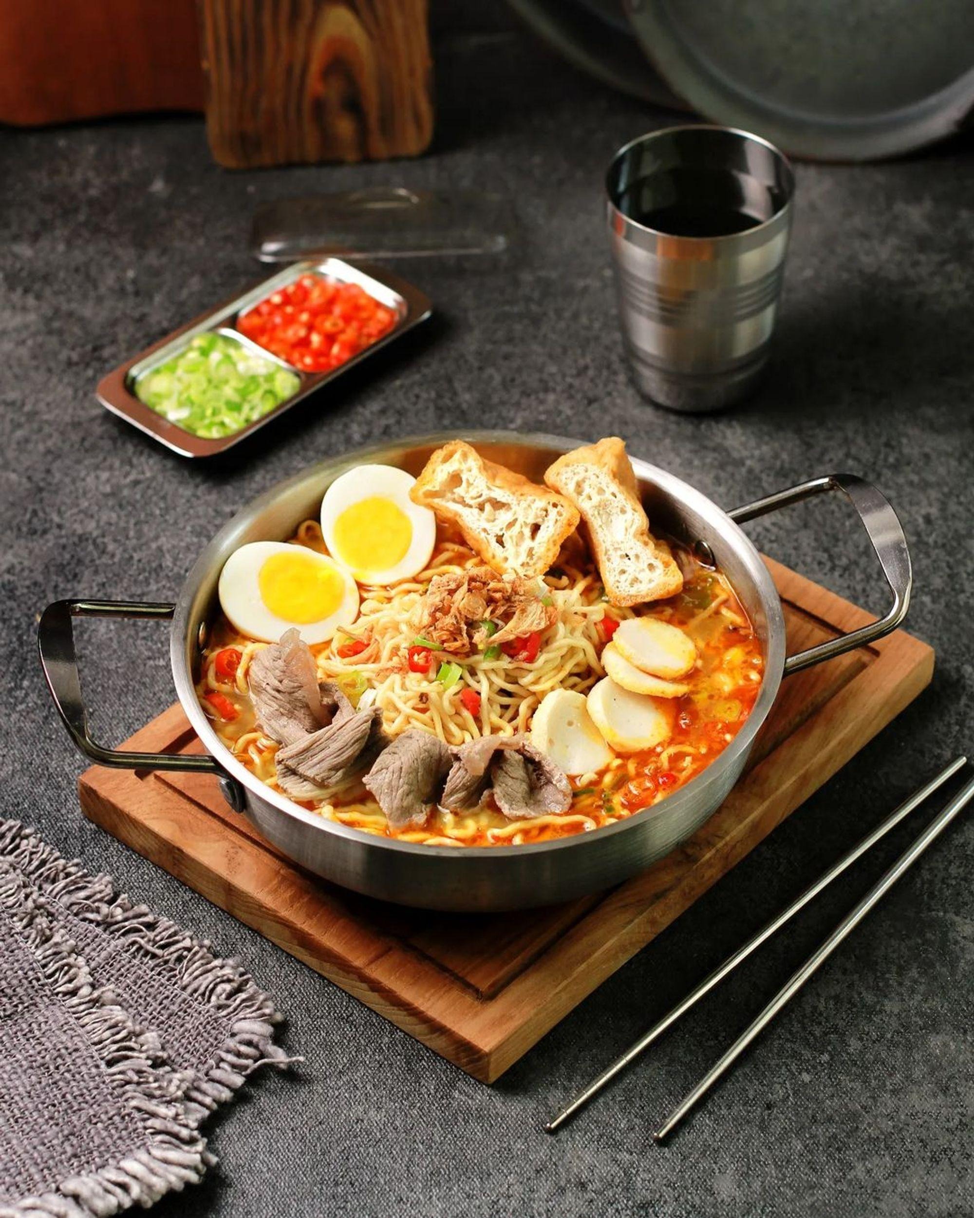 Semangkok Mie Kari: The Most Delicious Place to Eat Curry Noodles in ...