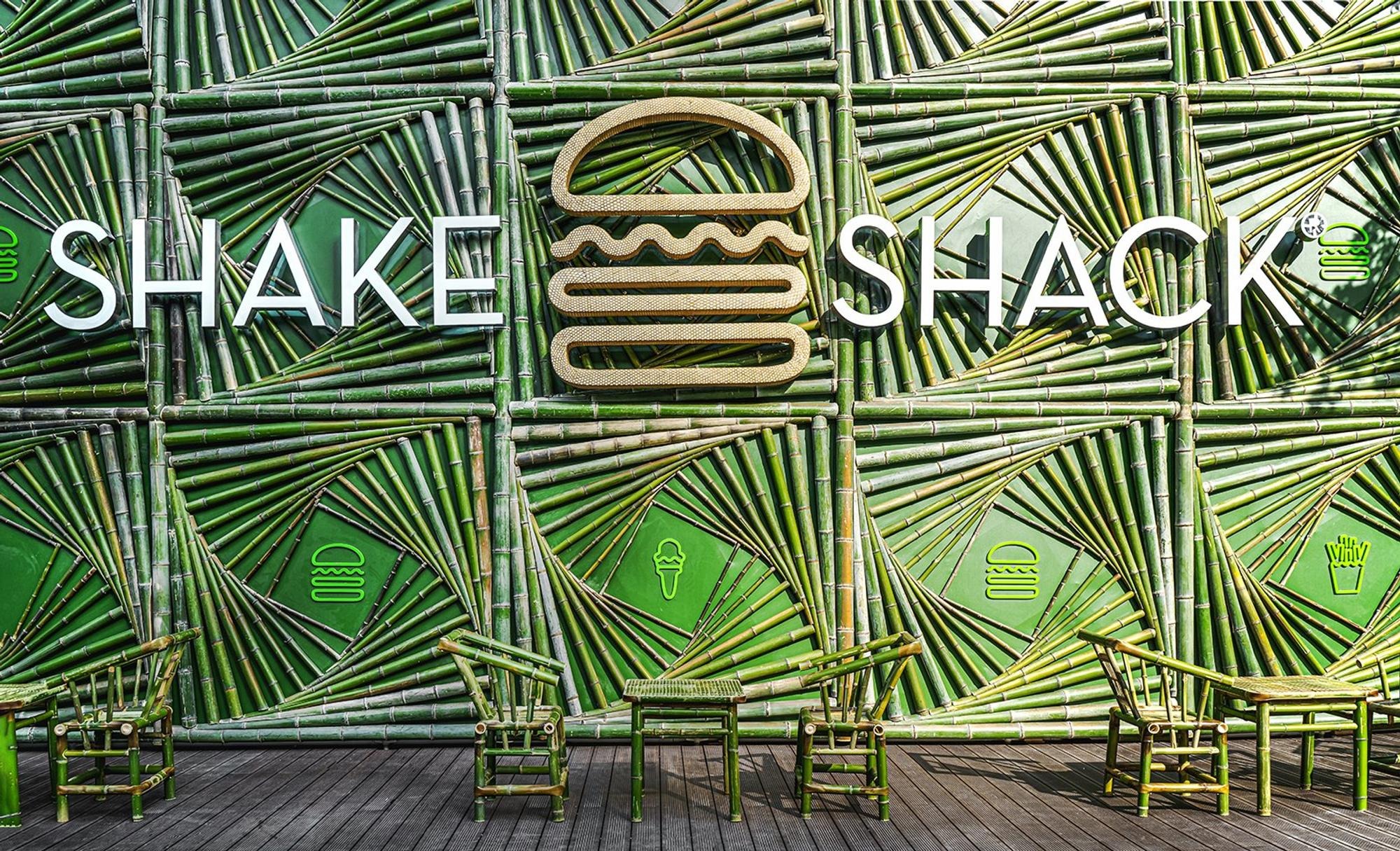 The Shake Shack Burger Outlet in Chengdu, China, is All-Bamboo Themed