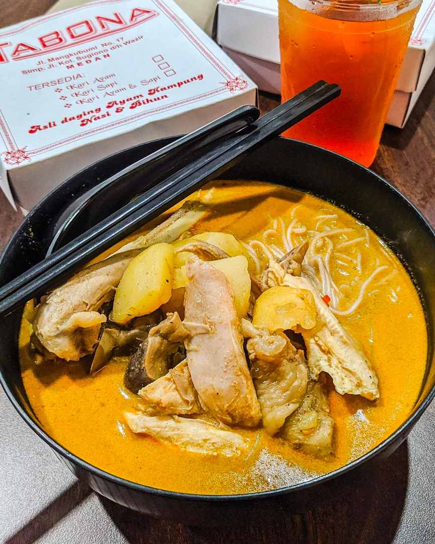 Kari Tabona: Kari Terbaik di Medan