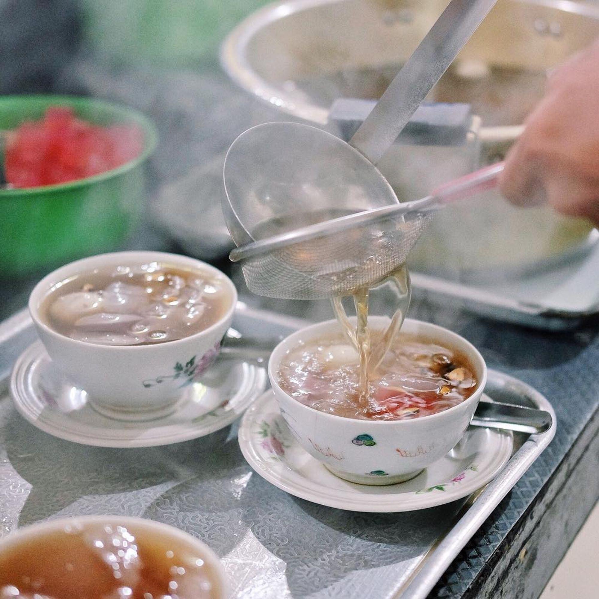 Try The Wedang Ronde Miroso in Magelang